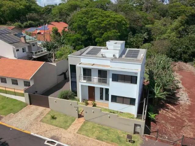 Casa / Sobrado para Venda em Marechal Cândido Rondon/PR Centro 2 Quartos