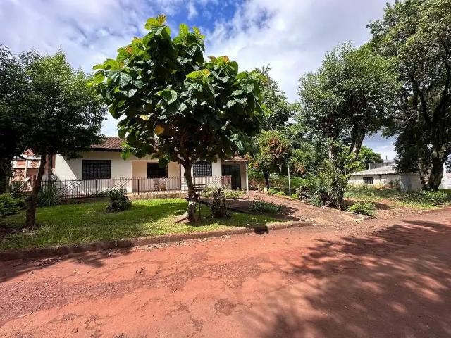 Casa / Sobrado para Venda em Marechal Cândido Rondon/PR Espigão