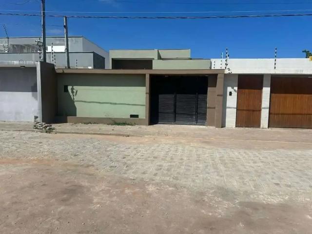 Casa / Sobrado para Venda em Marechal Deodoro/AL Praia do Francês 3 Quartos