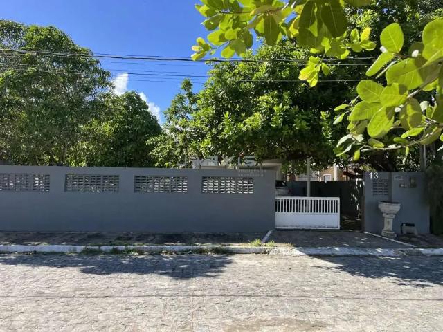 Casa / Sobrado para Venda em Marechal Deodoro/AL Praia do Francês 3 Quartos