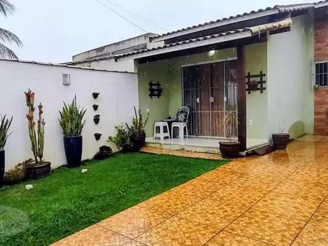 Casa / Sobrado para Venda em Maricá/RJ Ubatiba 2 Quartos