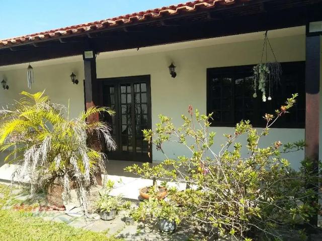 Casa / Sobrado para Venda em Maricá/RJ Ubatiba 3 Quartos