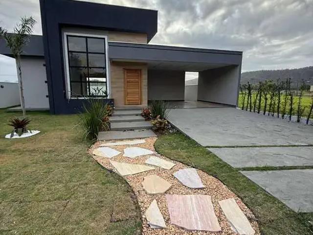 Casa / Sobrado para Venda em Maricá/RJ Ubatiba 3 Quartos