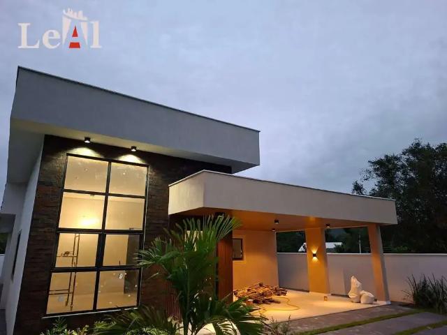 Casa / Sobrado para Venda em Maricá/RJ Ubatiba 3 Quartos