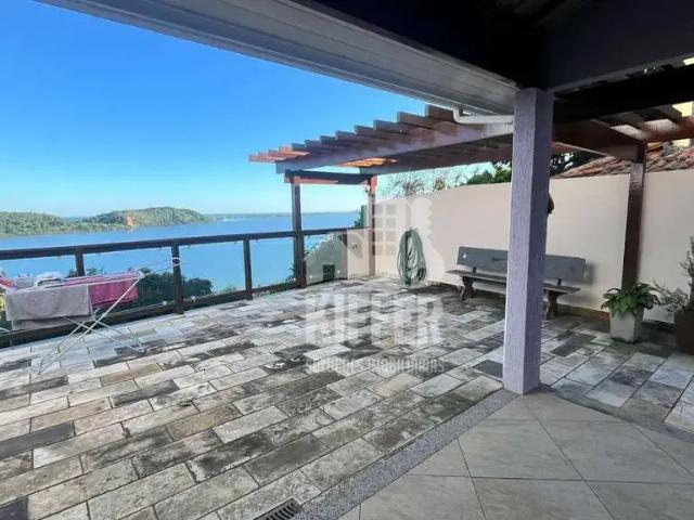 Casa / Sobrado para Venda em Maricá/RJ Araçatiba 3 Quartos