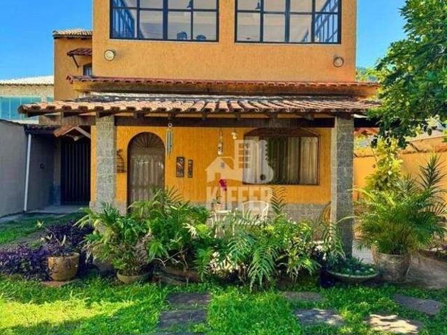 Casa / Sobrado para Venda em Maricá/RJ Itaipuaçú 4 Quartos