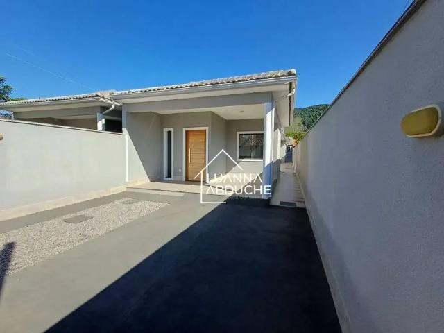 Casa / Sobrado para Venda em Maricá/RJ Barroco Itaipuaçu 3 Quartos
