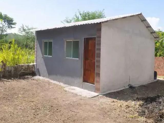 Casa / Sobrado para Venda em Maricá/RJ Cajueiros Itaipuaçu 2 Quartos