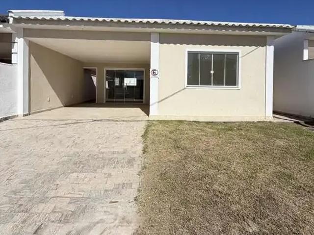 Casa / Sobrado para Venda em Maricá/RJ Cajueiros Itaipuaçu 3 Quartos