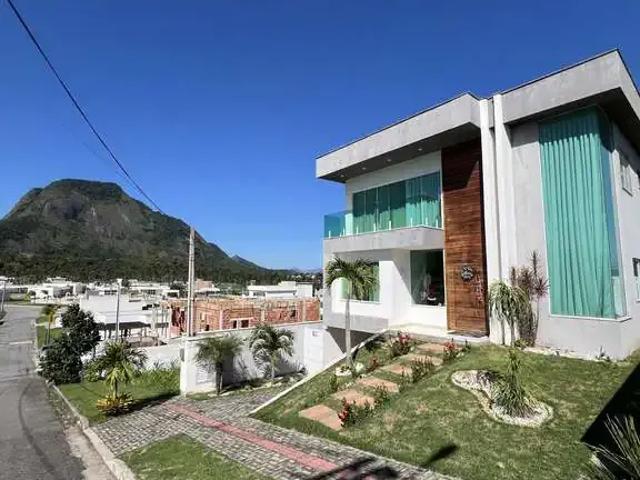 Casa / Sobrado para Venda em Maricá/RJ Cajueiros Itaipuaçu 4 Quartos