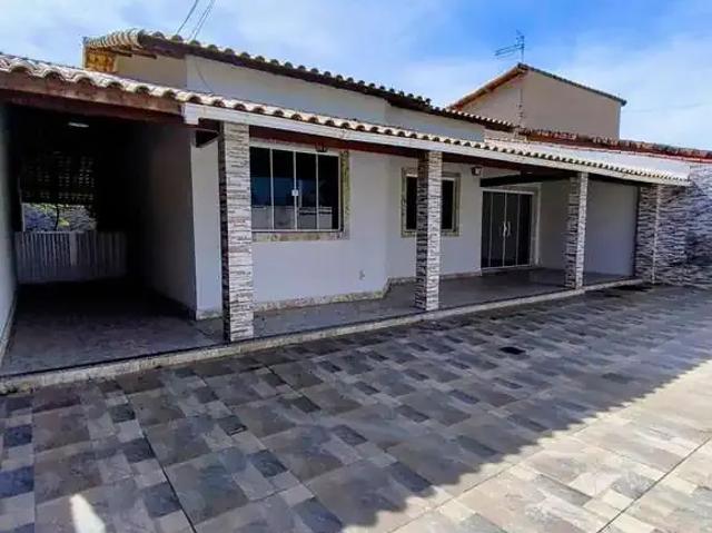 Casa / Sobrado para Venda em Maricá/RJ Centro 3 Quartos