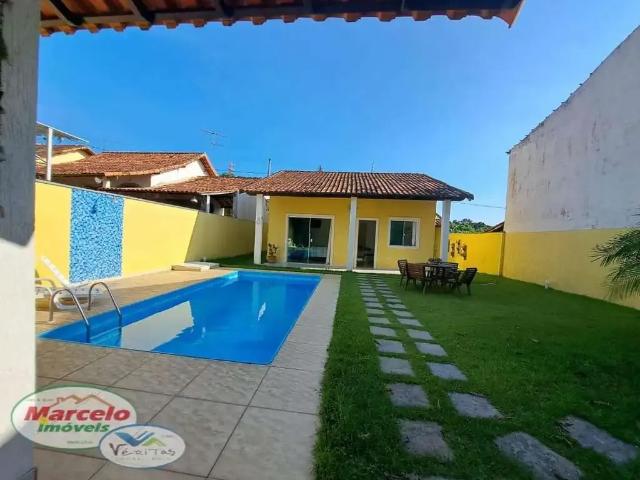 Casa / Sobrado para Venda em Maricá/RJ Centro 3 Quartos