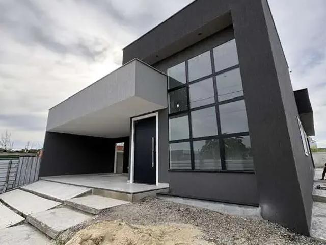Casa / Sobrado para Venda em Maricá/RJ Centro 3 Quartos