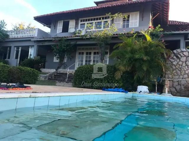 Casa / Sobrado para Venda em Maricá/RJ Condado de Maricá 6 Quartos