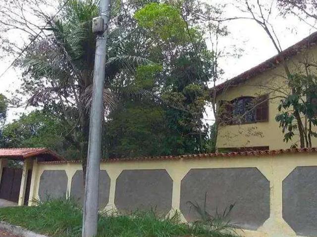 Casa / Sobrado para Venda em Maricá/RJ Condado de Maricá 3 Quartos