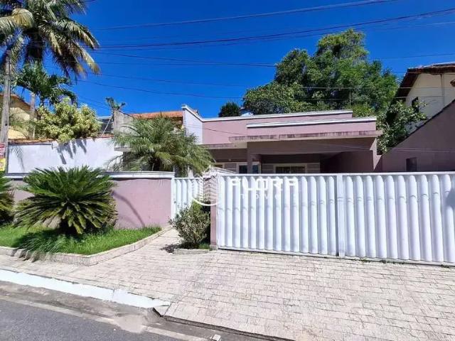 Casa / Sobrado para Venda em Maricá/RJ Condado de Maricá 3 Quartos
