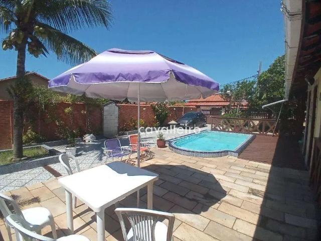 Casa / Sobrado para Venda em Maricá/RJ Cordeirinho 4 Quartos