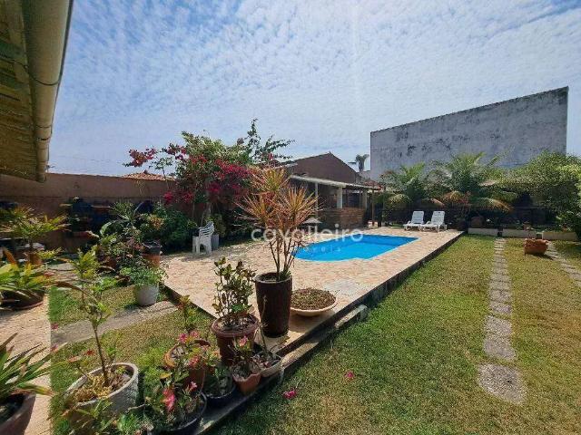 Casa / Sobrado para Venda em Maricá/RJ Cordeirinho 4 Quartos