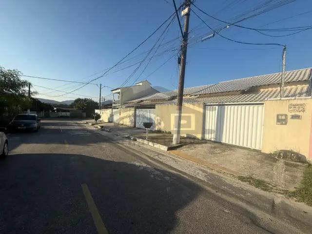 Casa / Sobrado para Venda em Maricá/RJ Cordeirinho Ponta Negra 2 Quartos