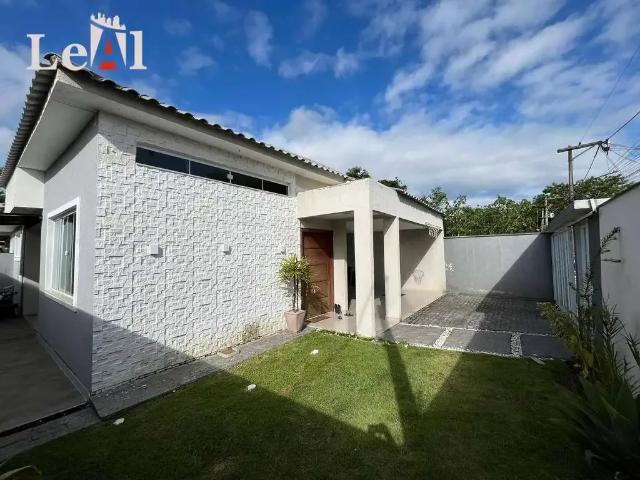 Casa / Sobrado para Venda em Maricá/RJ Cordeirinho Ponta Negra 3 Quartos