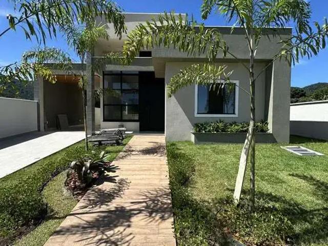 Casa / Sobrado para Venda em Maricá/RJ Espraiado Ponta Negra 3 Quartos