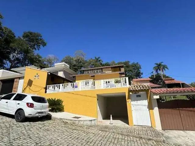 Casa / Sobrado para Venda em Maricá/RJ Flamengo 4 Quartos