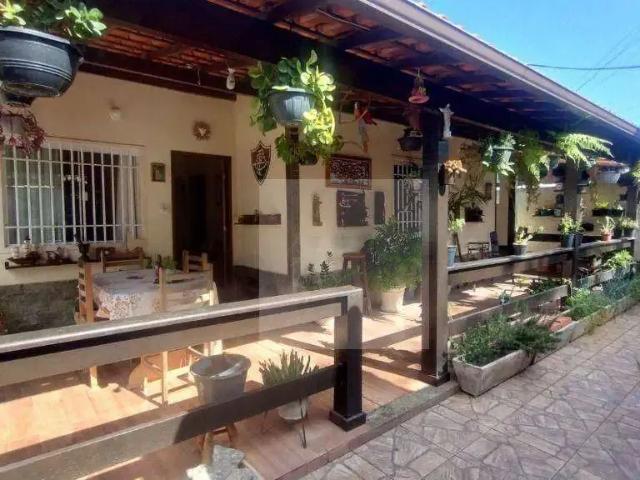 Casa / Sobrado para Venda em Maricá/RJ Flamengo 3 Quartos