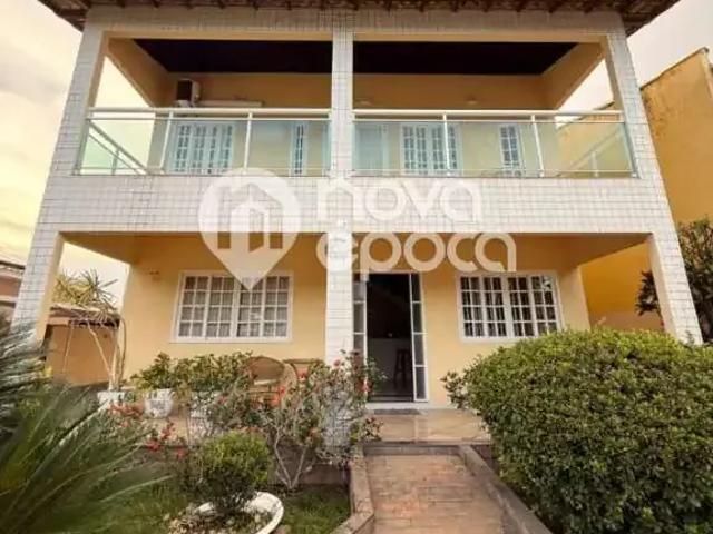 Casa / Sobrado para Venda em Maricá/RJ Flamengo 3 Quartos