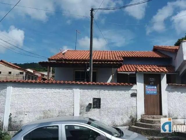 Casa / Sobrado para Venda em Maricá/RJ Flamengo 3 Quartos