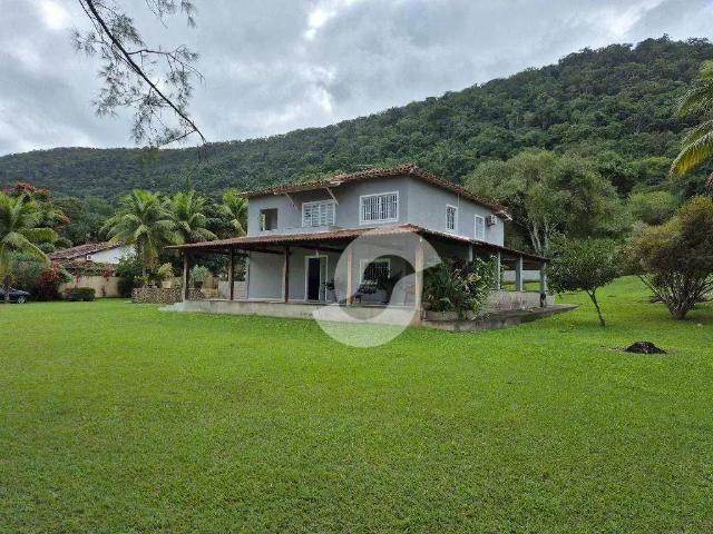 Casa / Sobrado para Venda em Maricá/RJ Itaocaia Valley Itaipuaçu 5 Quartos