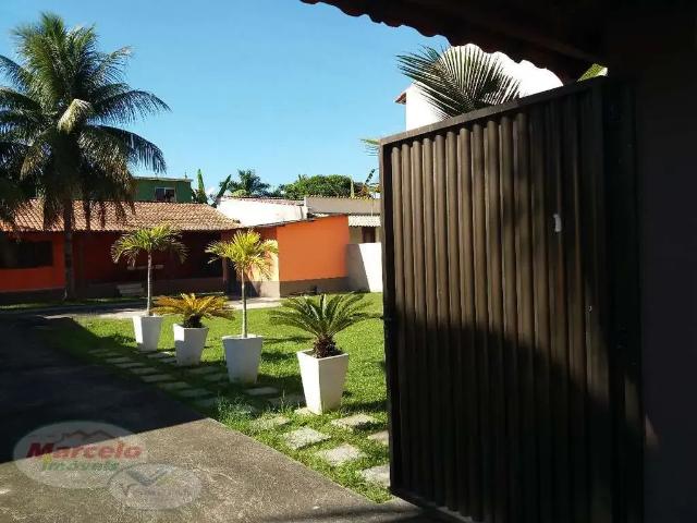Casa / Sobrado para Venda em Maricá/RJ Itapeba 4 Quartos