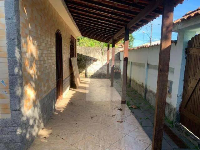 Casa / Sobrado para Venda em Maricá/RJ Itapeba 5 Quartos