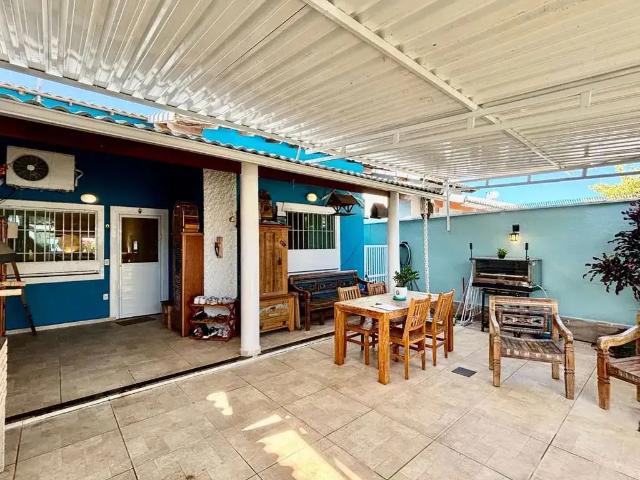Casa / Sobrado para Venda em Maricá/RJ Jardim Atlântico Oeste Itaipuaçu 3 Quartos