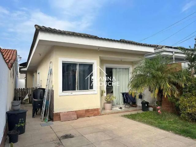 Casa / Sobrado para Venda em Maricá/RJ Jardim Atlântico Central Itaipuaçu 2 Quartos