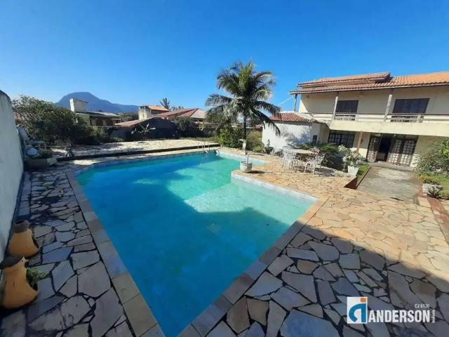 Casa / Sobrado para Venda em Maricá/RJ Jardim Atlântico Leste Itaipuaçu 7 Quartos