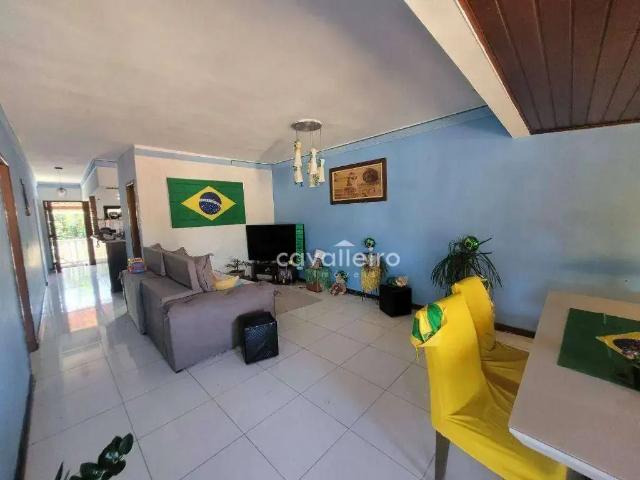 Casa / Sobrado para Venda em Maricá/RJ Mumbuca 4 Quartos