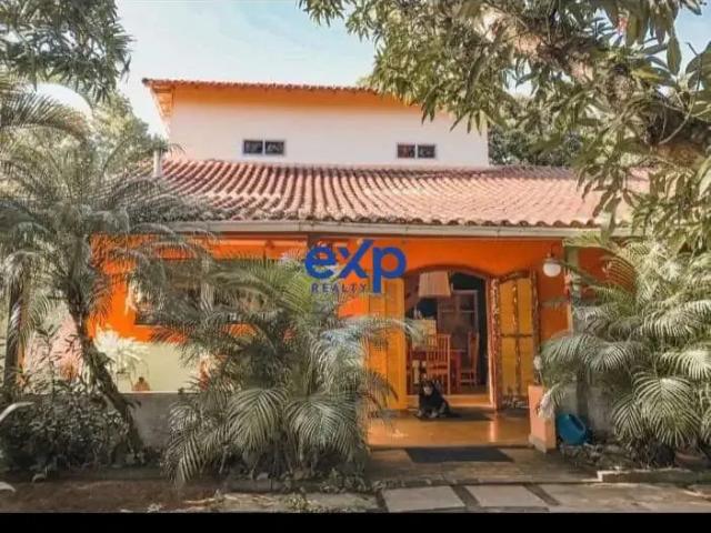 Casa / Sobrado para Venda em Maricá/RJ Pindobal Ponta Negra 3 Quartos