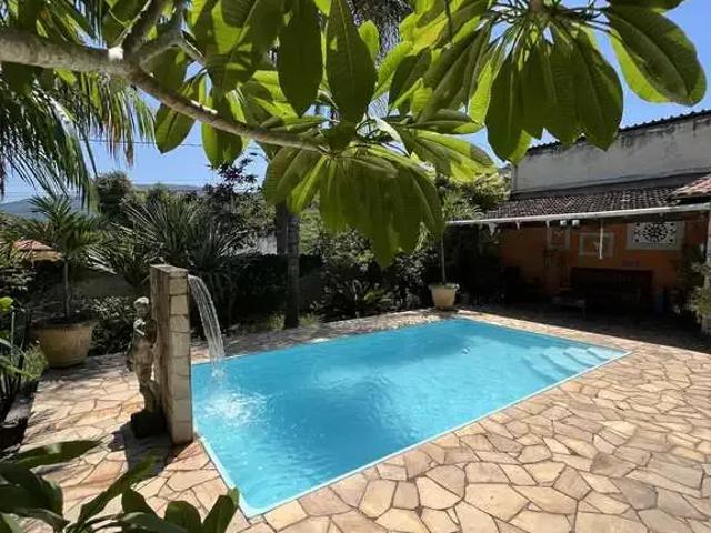 Casa / Sobrado para Venda em Maricá/RJ Pindobal Ponta Negra 3 Quartos
