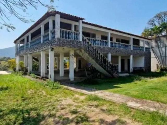 Casa / Sobrado para Venda em Maricá/RJ Ponta Grossa 6 Quartos