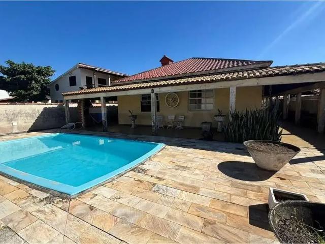 Casa / Sobrado para Venda em Maricá/RJ Ponta Negra 4 Quartos