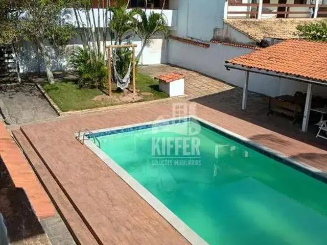 Casa / Sobrado para Venda em Maricá/RJ Ponta Negra 8 Quartos
