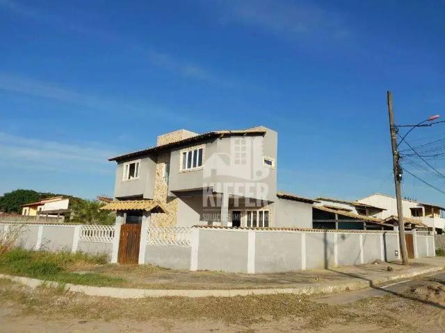 Casa / Sobrado para Venda em Maricá/RJ Ponta Negra 3 Quartos