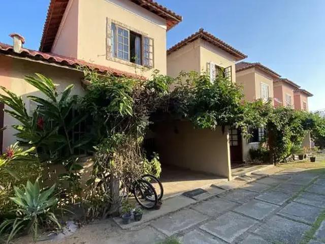 Casa / Sobrado para Venda em Maricá/RJ Praia de Itaipuaçu Itaipuaçu 2 Quartos