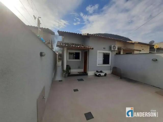 Casa / Sobrado para Venda em Maricá/RJ Praia de Itaipuaçu Itaipuaçu 2 Quartos