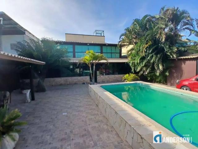 Casa / Sobrado para Venda em Maricá/RJ Praia de Itaipuaçu Itaipuaçu 3 Quartos