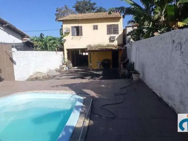 Casa / Sobrado para Venda em Maricá/RJ Praia de Itaipuaçu Itaipuaçu 3 Quartos