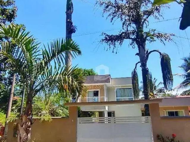 Casa / Sobrado para Venda em Maricá/RJ Praia de Itaipuaçu Itaipuaçu 3 Quartos
