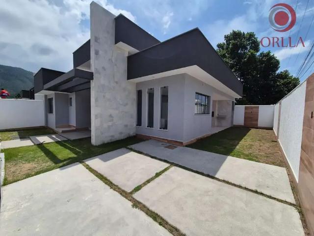 Casa / Sobrado para Venda em Maricá/RJ Praia de Itaipuaçu Itaipuaçu 3 Quartos