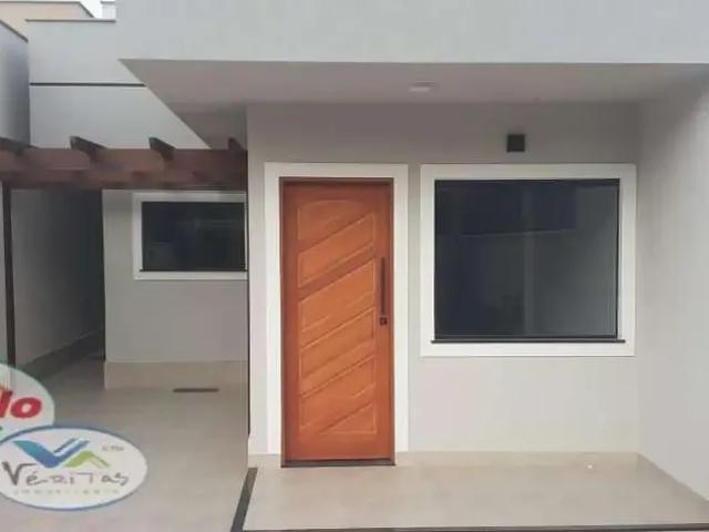 Casa / Sobrado para Venda em Maricá/RJ Praia de Itaipuaçu Itaipuaçu 3 Quartos