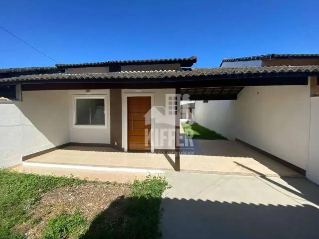 Casa / Sobrado para Venda em Maricá/RJ Praia de Itaipuaçu Itaipuaçu 3 Quartos